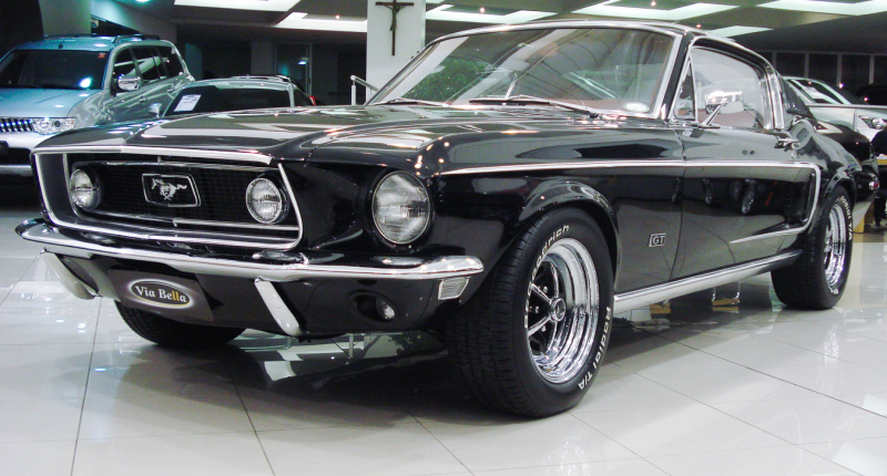 Ford - Mustang GT Fastback - Via Bella